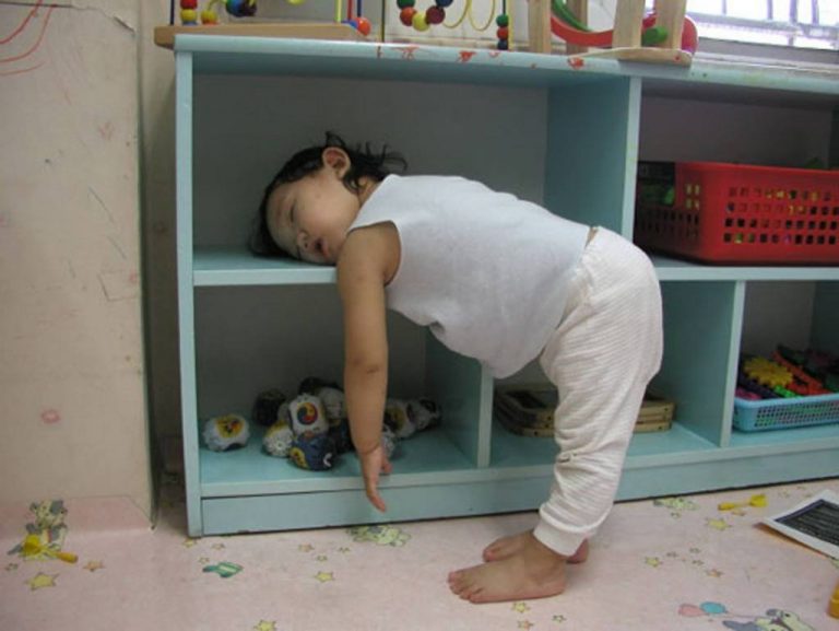 Babies Falling Asleep – poopheadvideos.com
